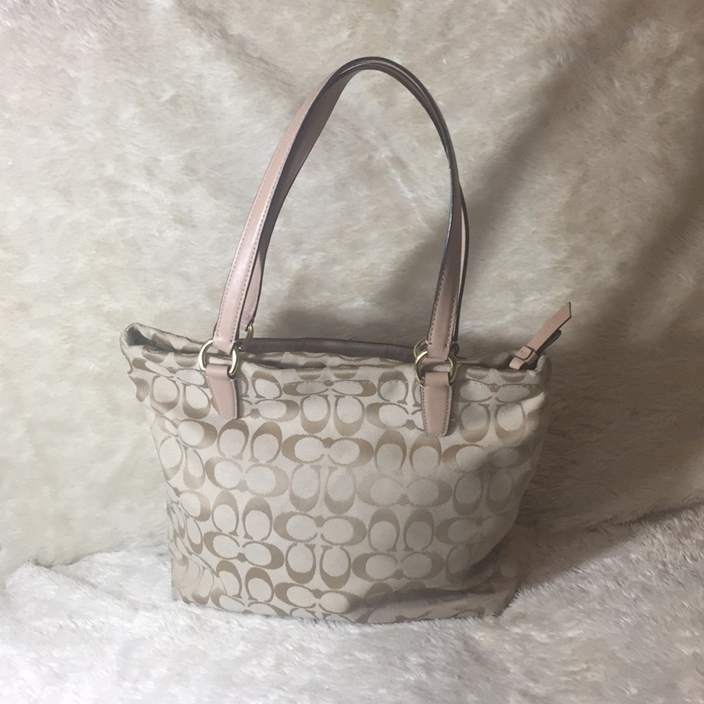 Coach F28504 Signature Strip Tote Shoulder Bag - Gem